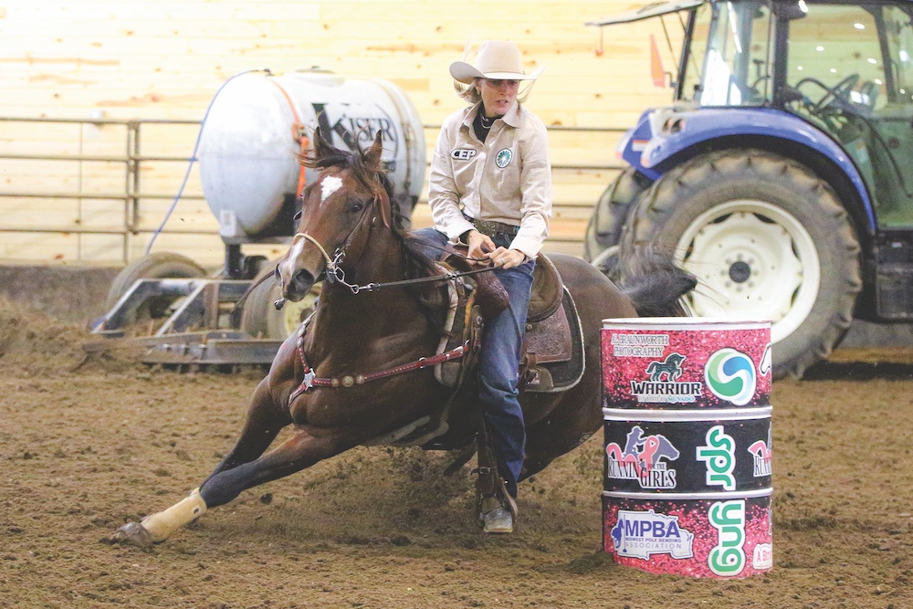 Familiar Faces - Barrel Horse News