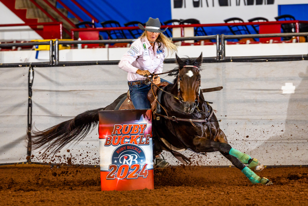 Gettin Down At Guthrie - Barrel Horse News
