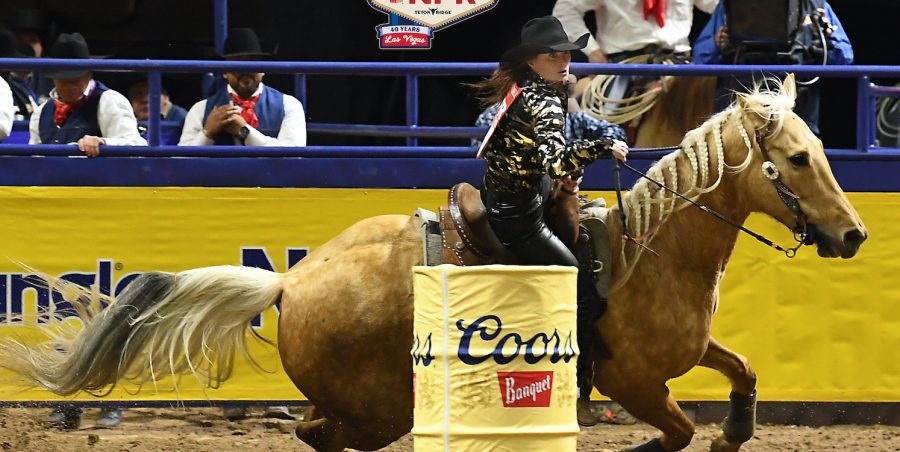 A Bunch of Dinero: Hayle Gibson-Stillwell and Buncha Dinero Win Round ...